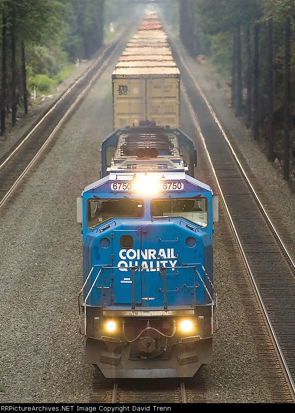 Eastbound NS 24V @ Cassandra